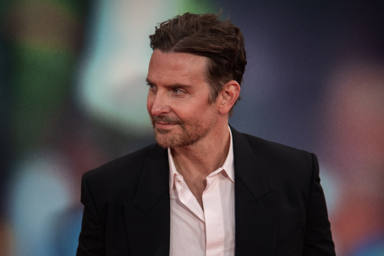 Bradley Cooper Will Write, Direct And Star In Margot Robbie’s Ocean Sequel